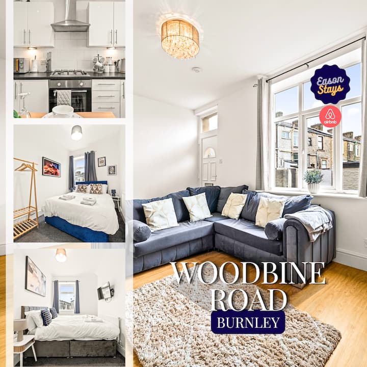 Burnley Centre Stay | Parking | Shops & Transport - Burnley