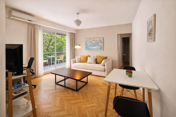 Spacious Balcony Apartment In Trendy Palermo - Buenos Aires