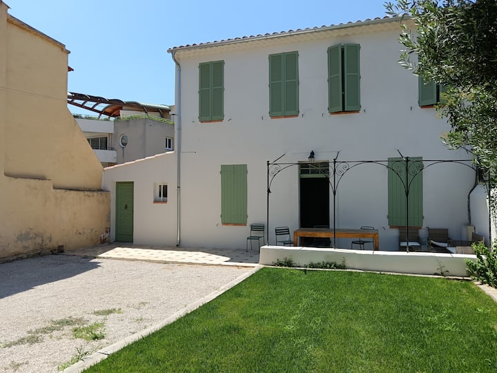 Villa Ferzo. Proche Mer, Clim, Jardin, Parking - La Ciotat