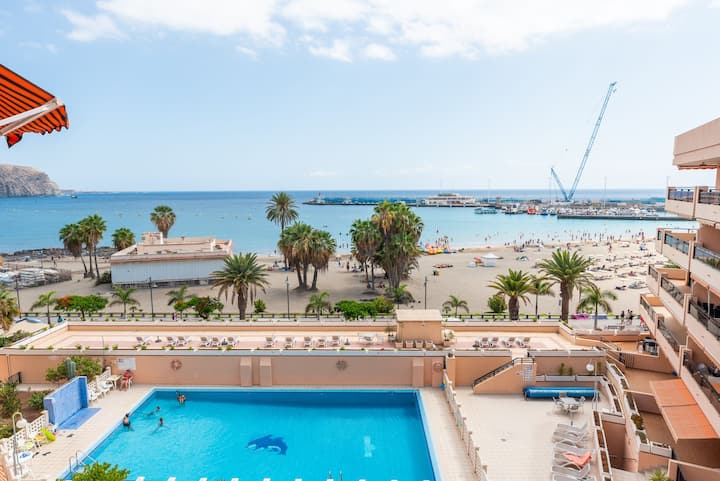 Seafront Gem 2 Bedroom Chic Apartment - Los Cristianos