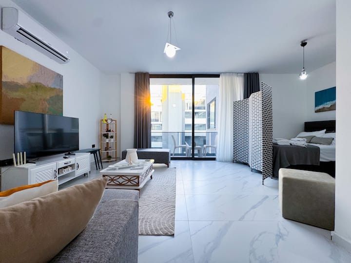 Studio In Residence W/terrace Pool In Doğanköy - 凱里尼亞