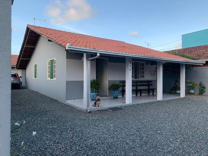 Casa De Praia Aconchegante E Espaçosa. - Barra Velha