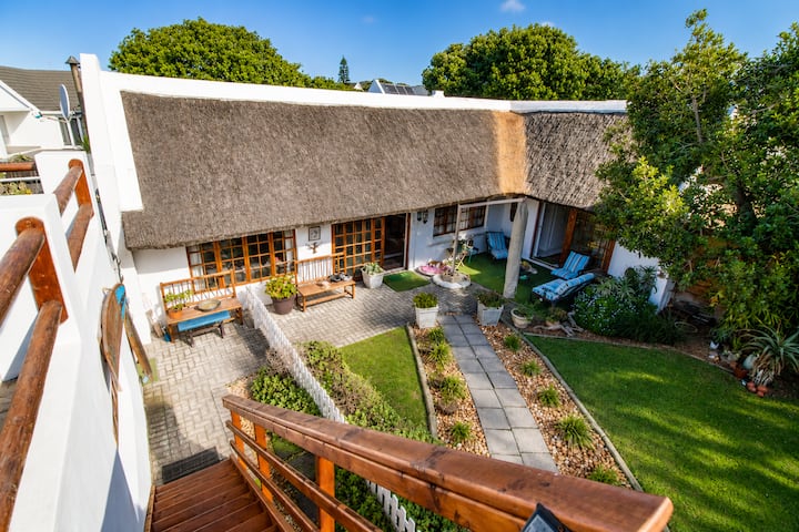 Charming St Francis Bay Holiday Home - Saint Francis Bay