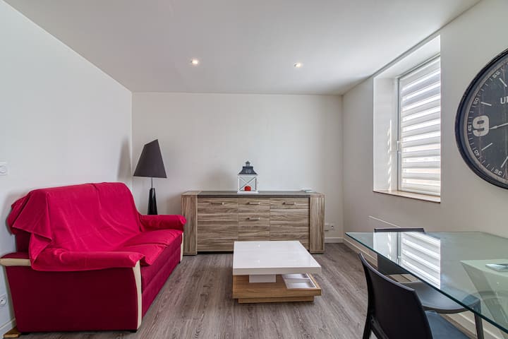 Le Central - Appt Pour 2 En Plein Cœur De Calais - 칼레