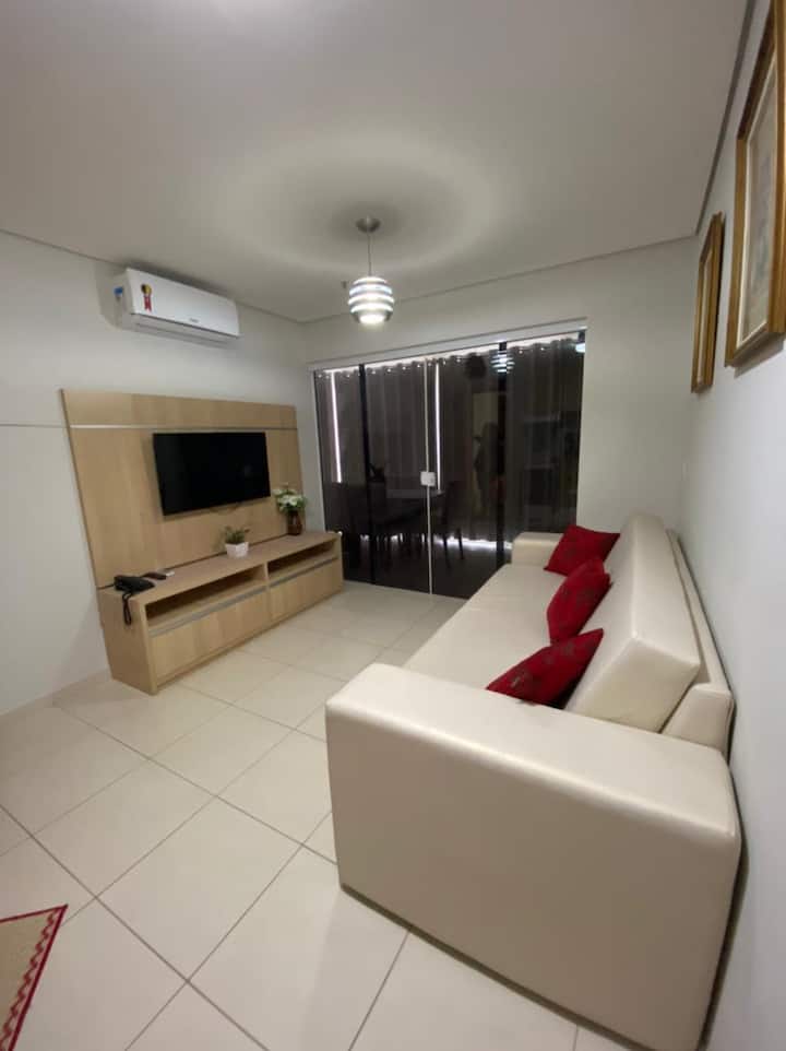 Casa Da Madeira, No Centro De Caldas Novas - Caldas Novas