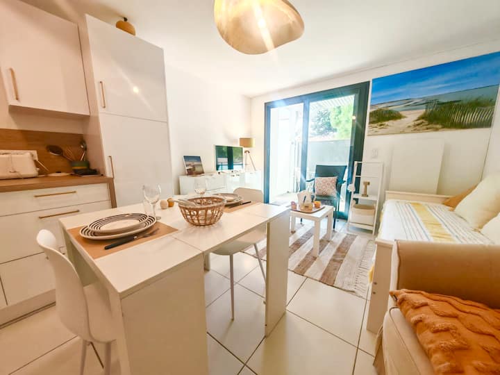 Bain De Soleil, Plein Centre - Royan