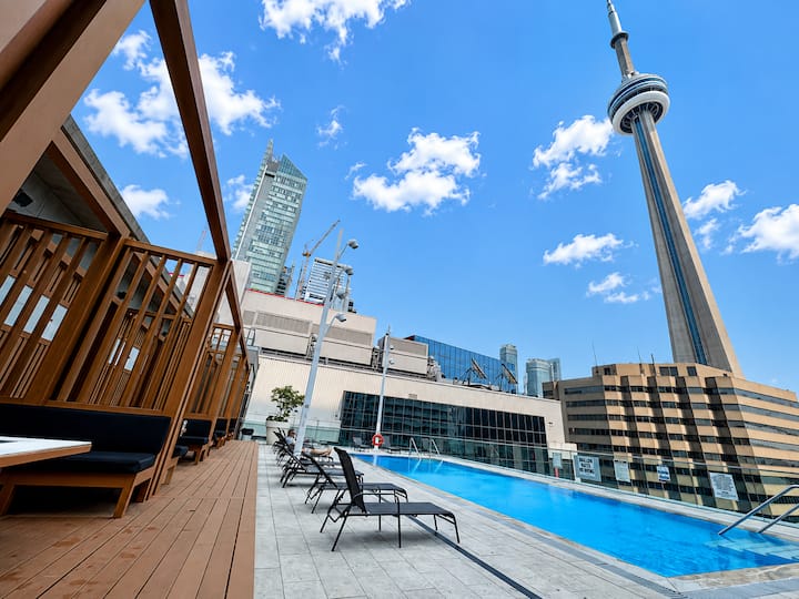 Luxury 2 Br | Lake Sunset View | Rooftop Pool - Toronto