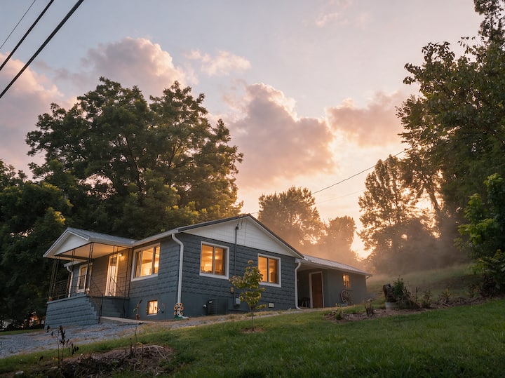 2br Pigeon Forge Home! Mins To Dollywood - Sevierville, TN