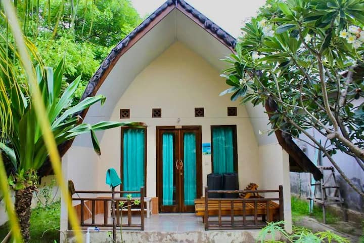 Ii Bungalow Gili Meno 4 Pax 2 Room - Gili Islands