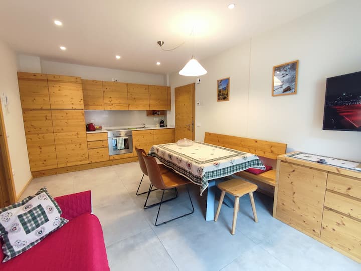 Casa Vacanze Heidi In Val Di Rabbi - Peio