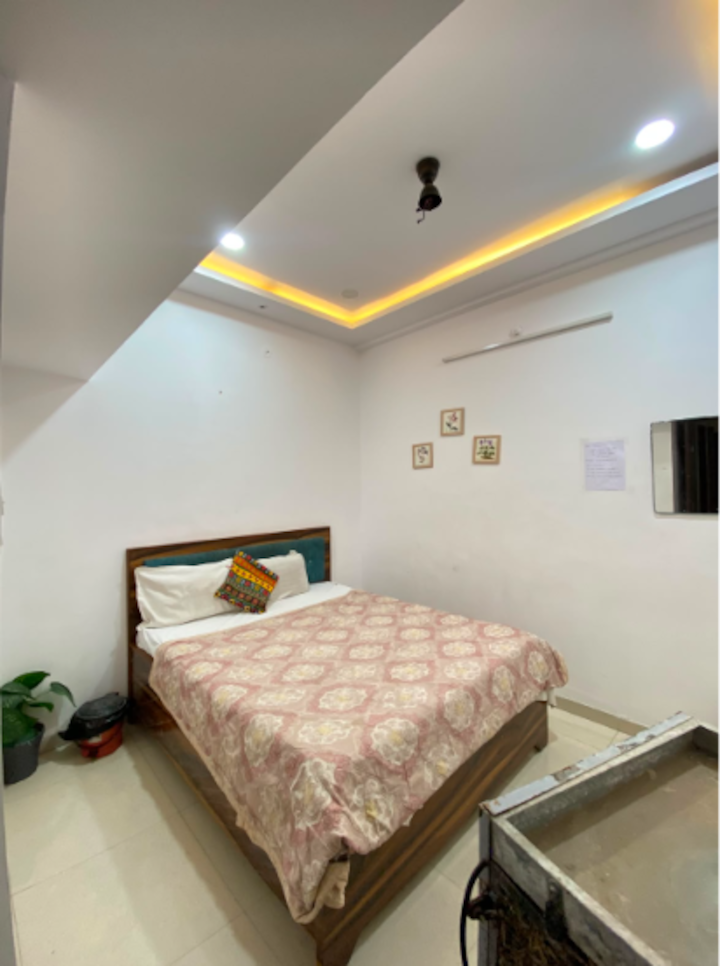 Royal Touch Elite (1st Floor) - Nagpur