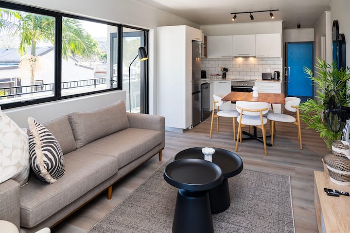 105 Seahorse - 2 Bedroom Premium Unit - Knysna