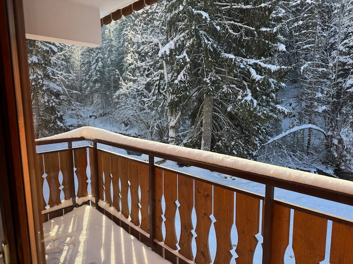 Morzine Retreat By The Forest & Nyon Lift - Morzine