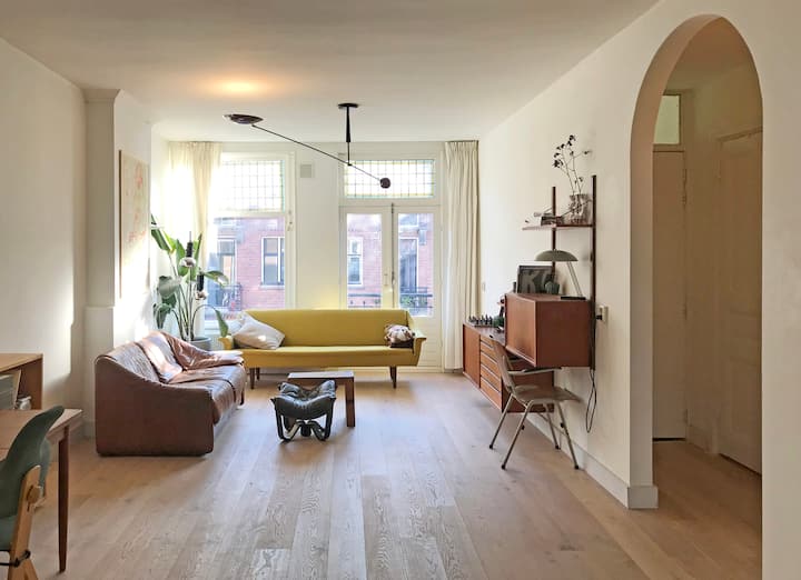 Sunny 1930s Apartment, Mid-century Design - Amsterdam