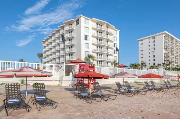 The Cove On Ormond Beach By Hilton | 1 Bedroom - Ormond Beach, FL
