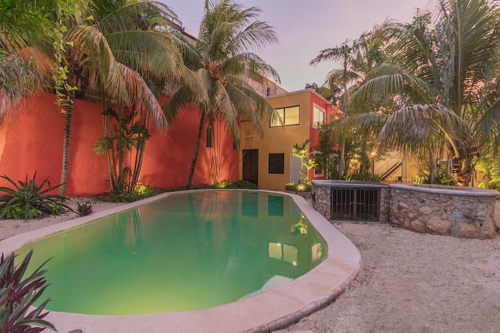 Casa Abogado Spacious Colonial House In Merida - Mérida