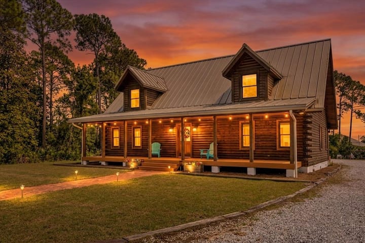 Relaxed Coastal Retreat - Perfect For Families - Navarre, FL