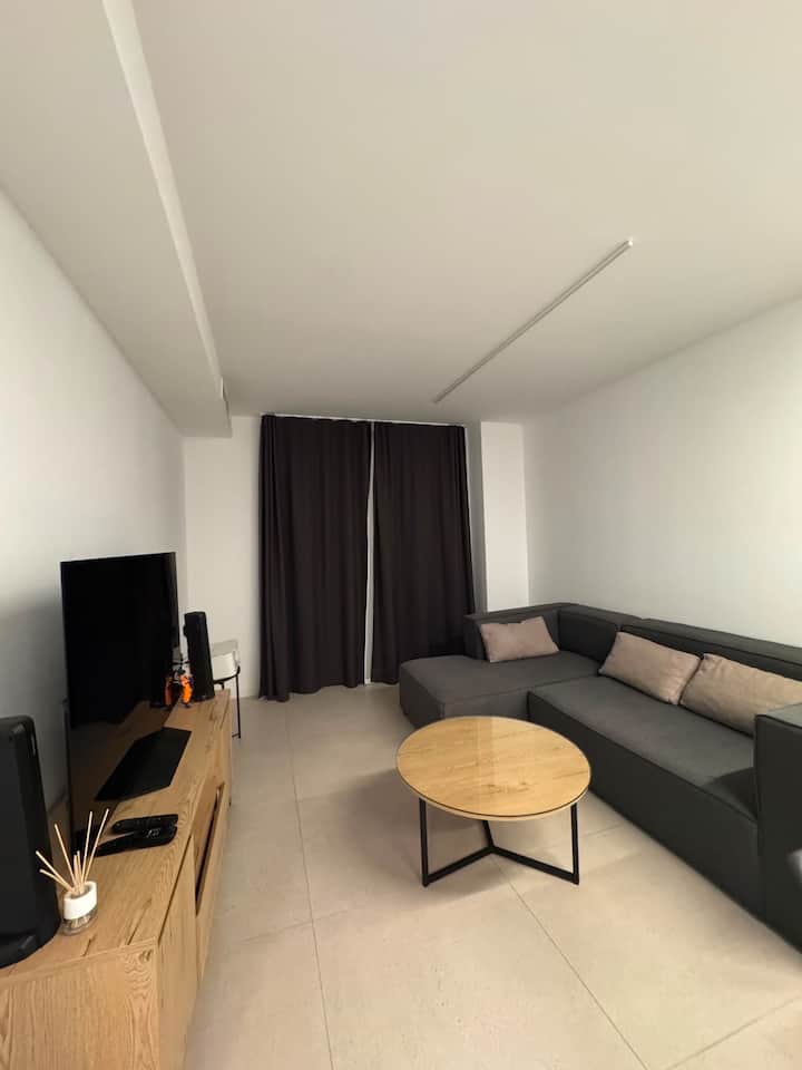 Apartamento En Centro De Barcelona, Piscina Y Gym -
