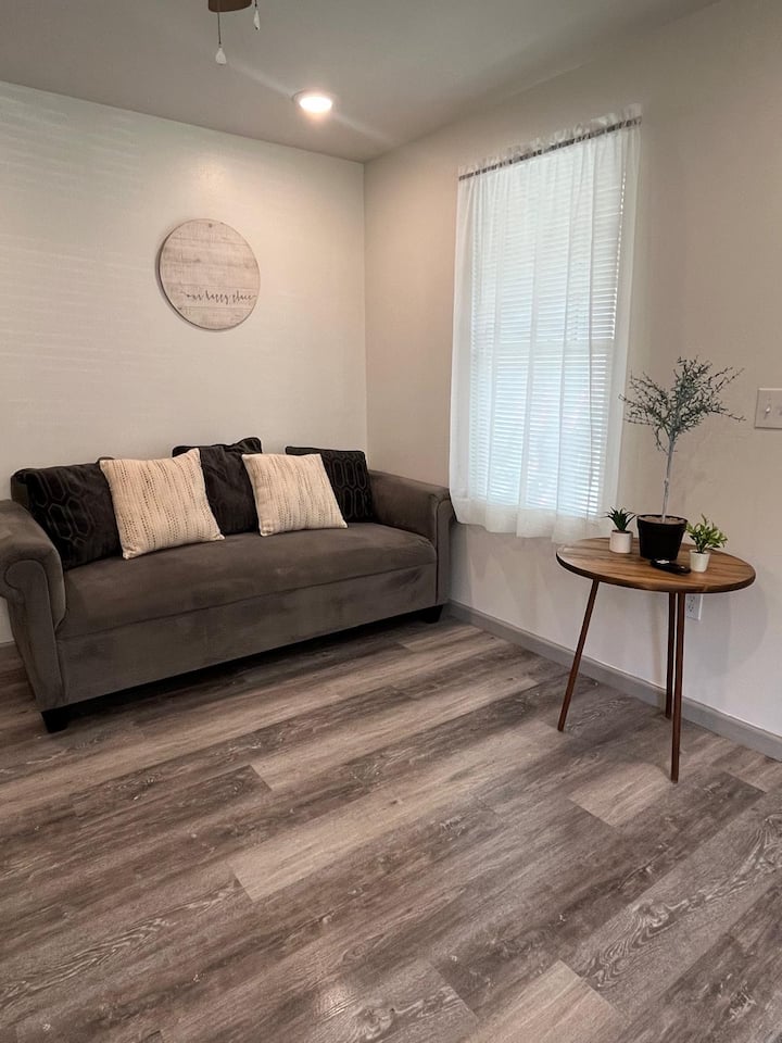 Cozy 2br Stay Near Beaches & Everything You Need - Foley, AL