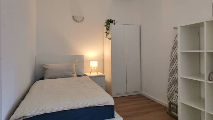 Premium Wohnung Für 2 Personen (Frisch Renoviert!) - Frankfurt