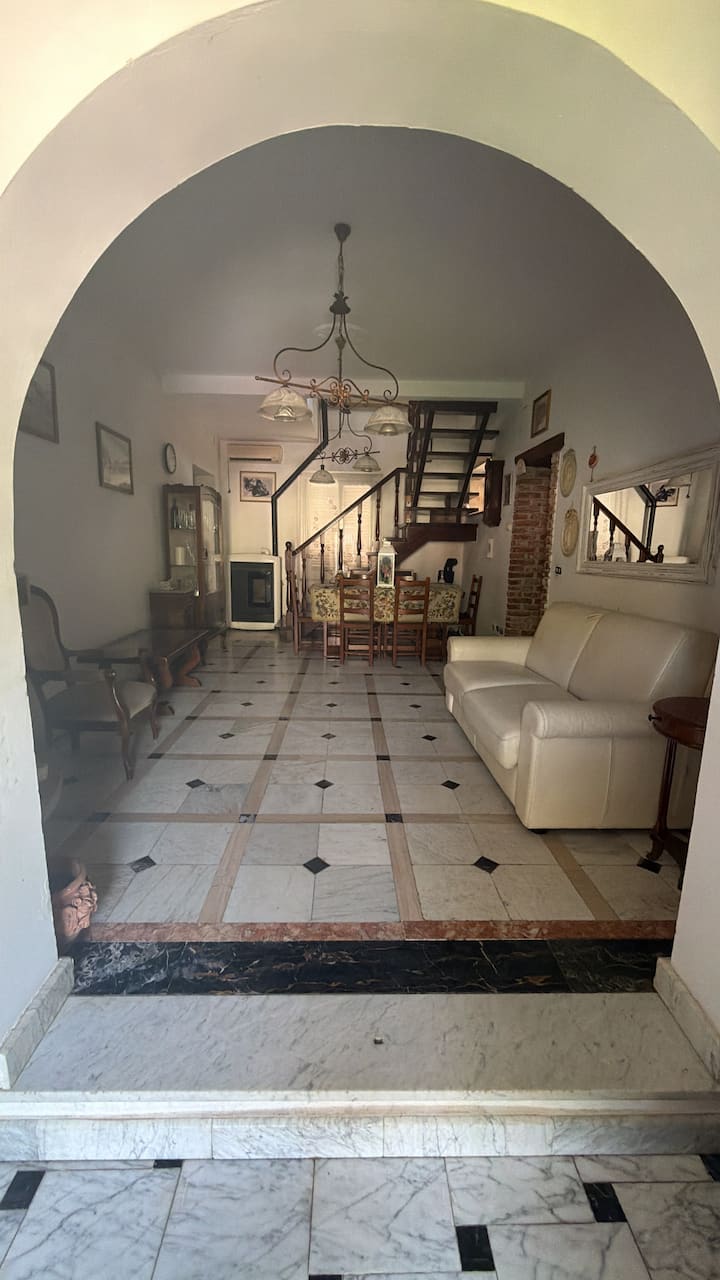 Casa Di Lucy - Massa