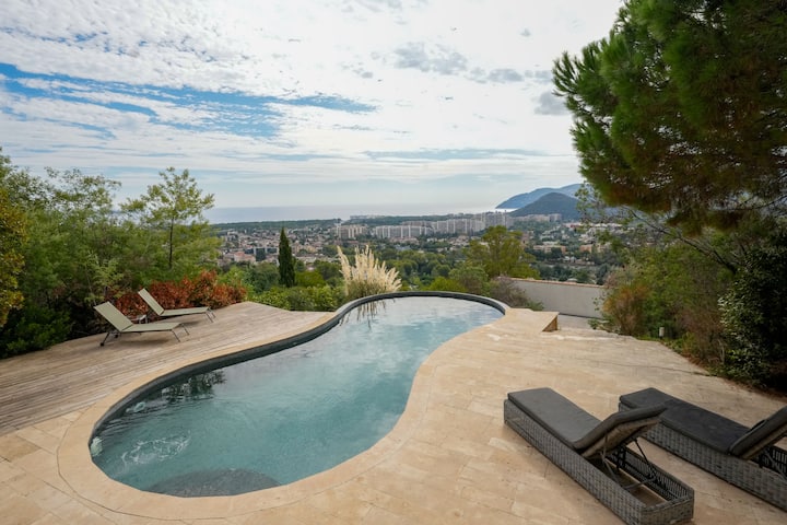 Stunning View Of The Mediterranean Sea - Mandelieu-la-Napoule