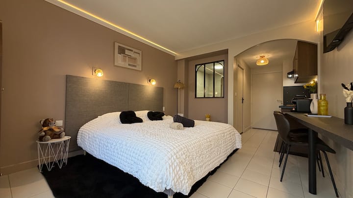 Apparthotel Du Stade Rochelais - Résidence Kiwi - Aytré