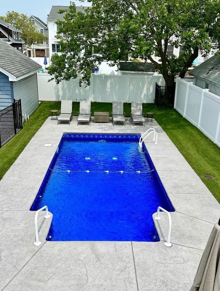 5br Shore Retreat With Pool, 1 Block To Beach! - Point Pleasant, NJ