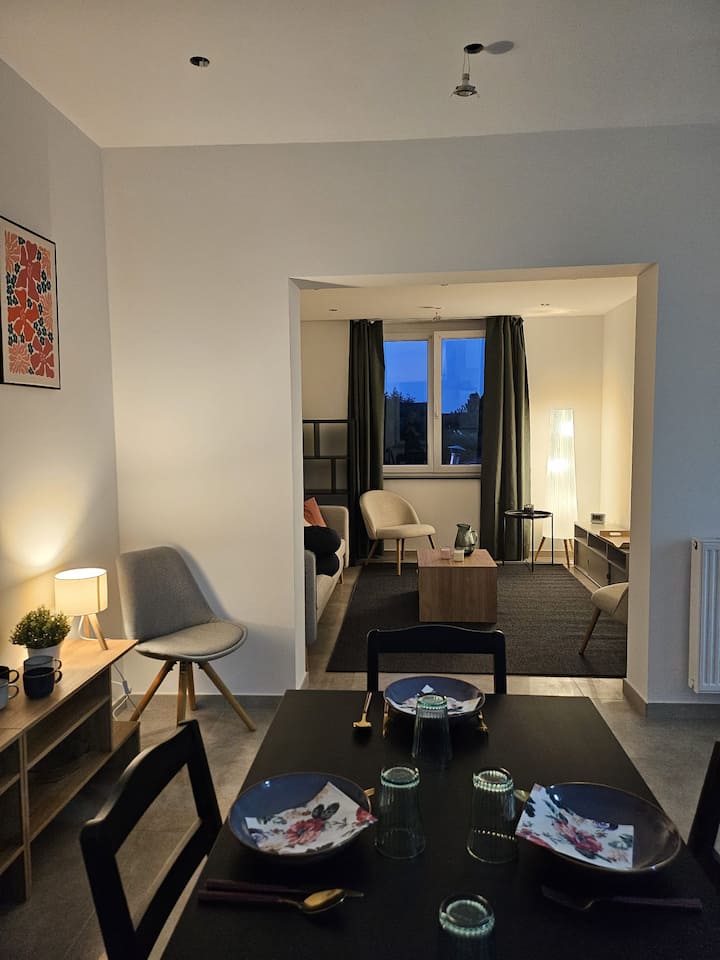 Duplex Neuf Et Meublé Dans Un Quartier Résidentiel - 리에주