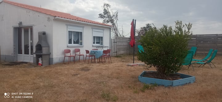 Maison Individuelle 40m2 Pour 5 Pers Avec Jardin - Beauvoir-sur-Mer