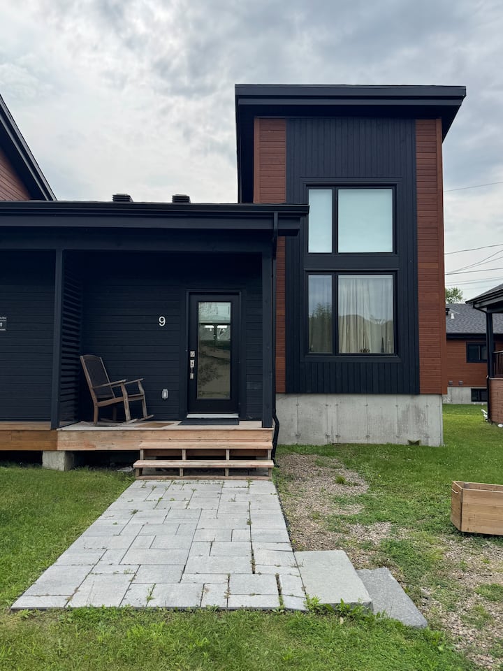 Stoneham - Montagne-ski-vélo Et Spa, No Taxes - Stoneham-et-Tewkesbury