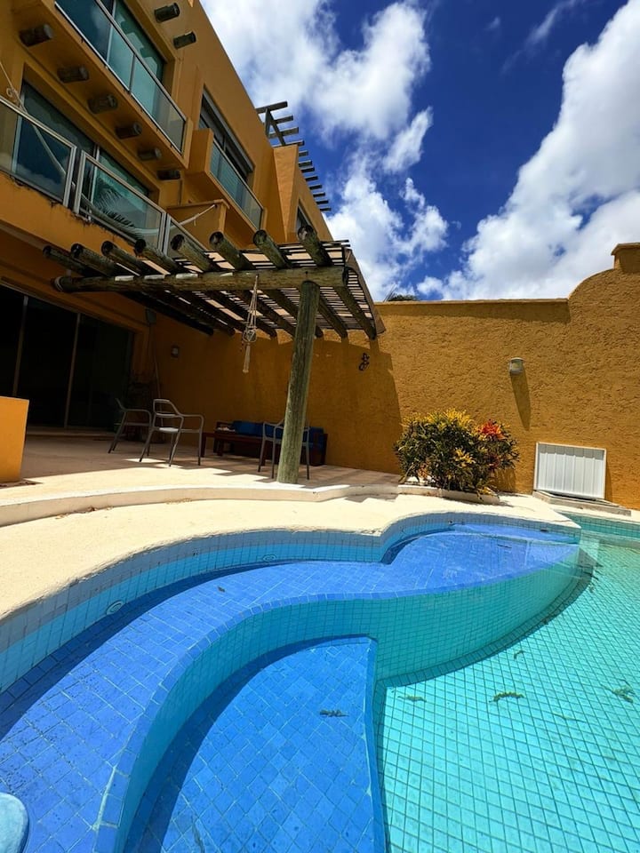 Casa A 5 Min De La Zona Hotelera Con Alberca - Cancún