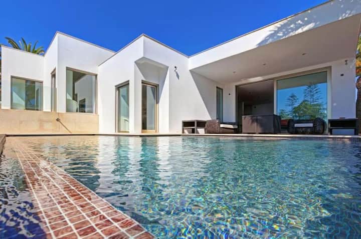 Jacaranda Beach Villa - Praia da Luz