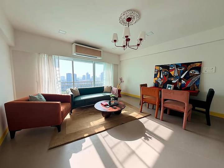 Plush Bandra | Luxurious & Large 3bhk | Linking Rd - Mumbai