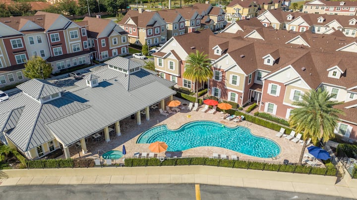 Summerville Resort Prime Location Near Disney - Celebration, FL