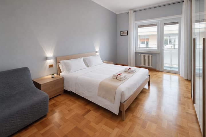 Spacious 3br Flat Near Vatican City & St. Peter - Rome