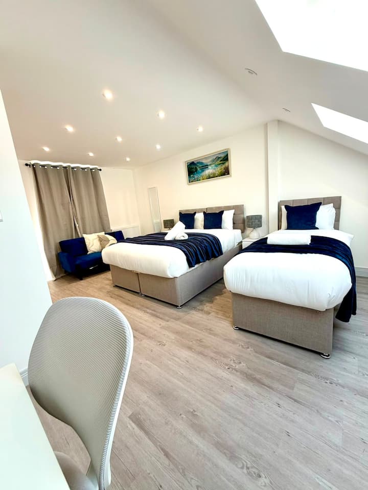 Crystal Unit- 4br House | Garden & Free Parking - Londen