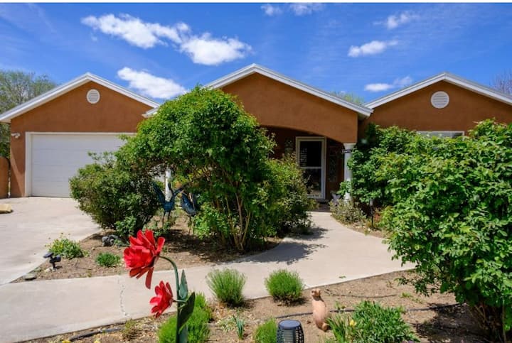 Lovely Casita Near River And Bosque Trails - Albuquerque, NM