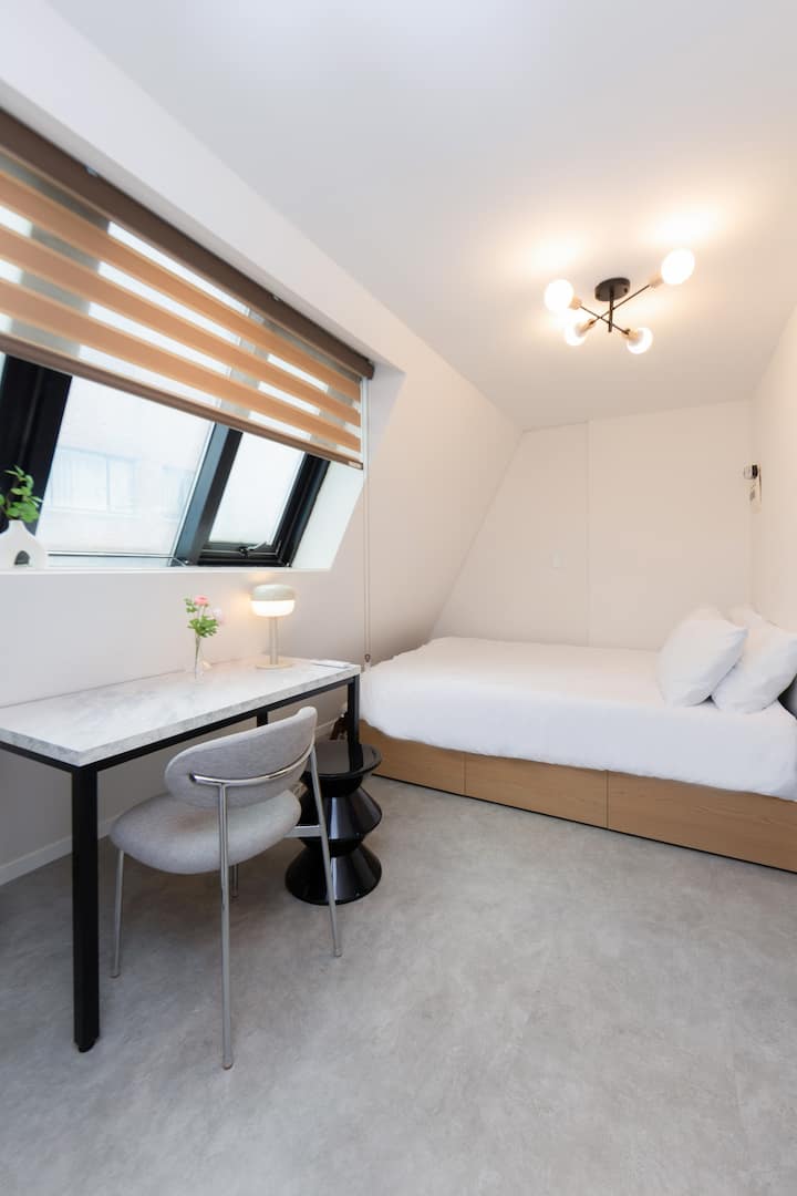 Hapjeong Station 4 Min/hongdae 10 Min/studio - Seoel