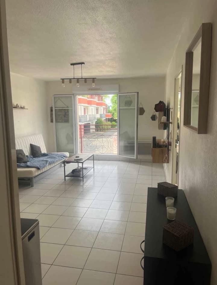 Appartement T2 Avec Place De Parking - Carbon-Blanc