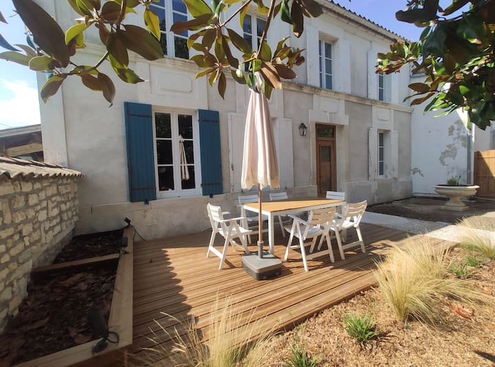À L'ombre Du Magnolia - Gîte De Charme 4 éToiles - Saujon