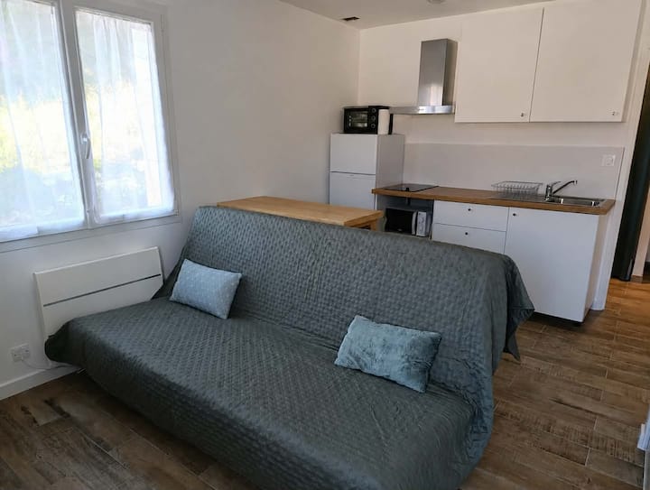 Loue Studio Meublé Au Coeur Du Pays Basque - Ustaritz