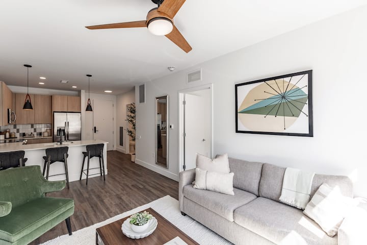 One Bedroom Mobility, Accessible Tub - Huntsville, AL