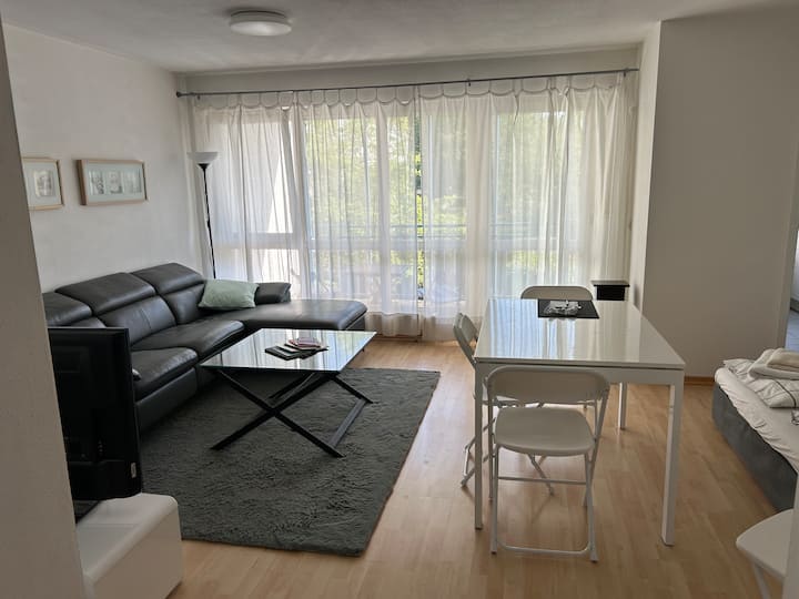 Ruhige 60 M² Wohnung Am Ortspark - Munich