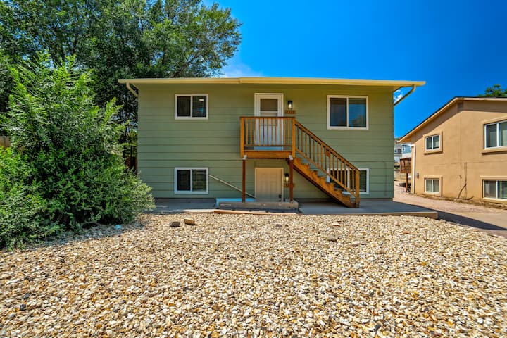 2br Hideaway | Red Rocks | Old Colorado City - Colorado Springs, CO