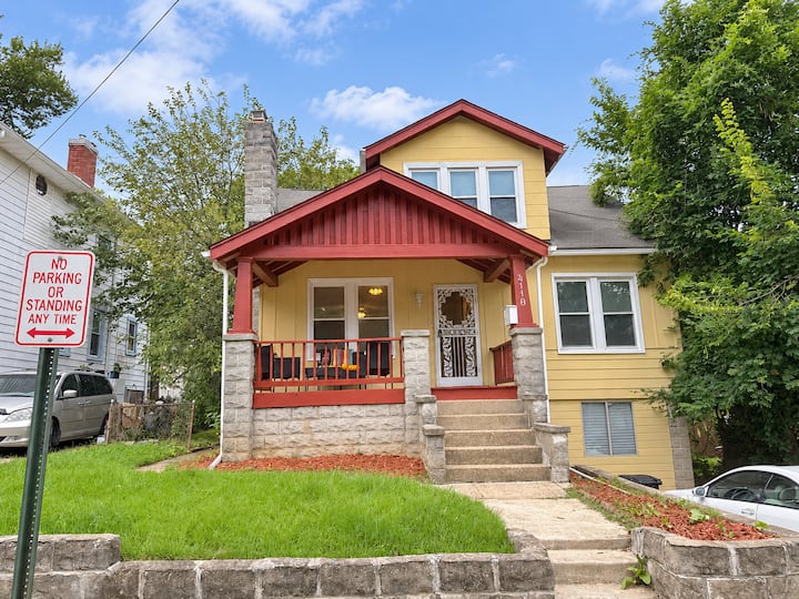 1 Min To Dc Large 4brdm Home W/ Driveway & Deck - Hyattsville, MD