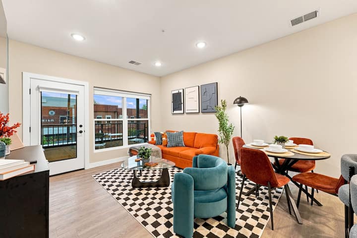 Modern 1br Apt With Balcony, Gym And Free Parking - Columbus, OH
