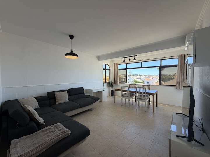 Gale Beach Walk T3 Apartment - Guia