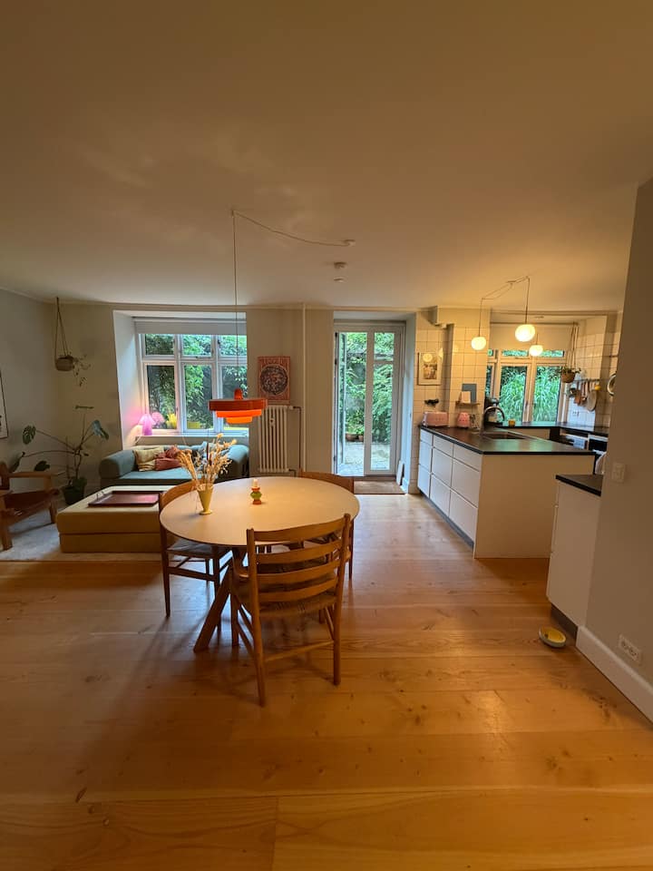 Central Nørrebro With Loads Of Space - Copenhague