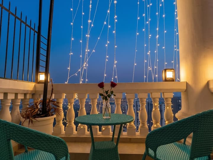 Lumi By Mulberry Homestays - Noida